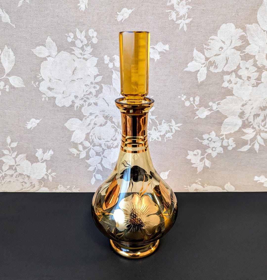 Mid Century Amber Glass Decanter With Stopper Excellent Condition ...