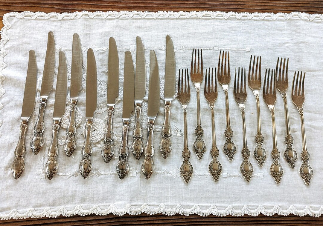 Vintage HEP Russian Silverplate Flatware 19 Pieces 10 Knives - Etsy