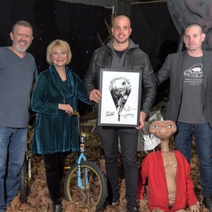 E.T. Phone Home - Etsy