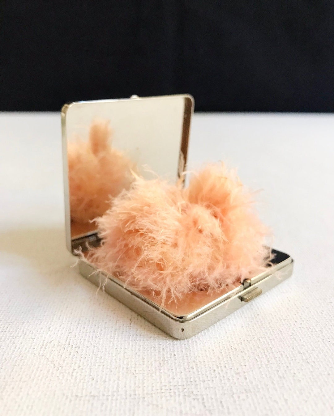 Antique "coty" Art Deco Powder Compact With Swan Feather Powder Puff ...