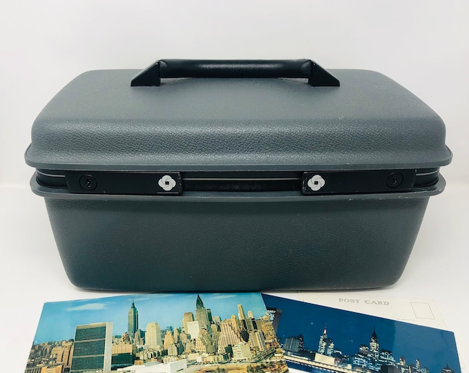 Samsonite Train Case Samsonite Advantage SSL Gray and Black 1980s Train ...