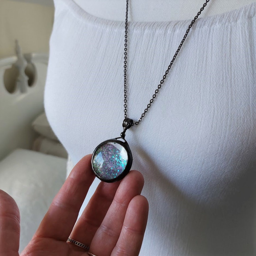 Pendentif collier paillettes violet, pendentif paillettes violet et ...