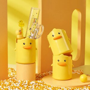 1pc Little Yellow Duck Pen Holder, Cute Funny Animal Pencil Holder ...