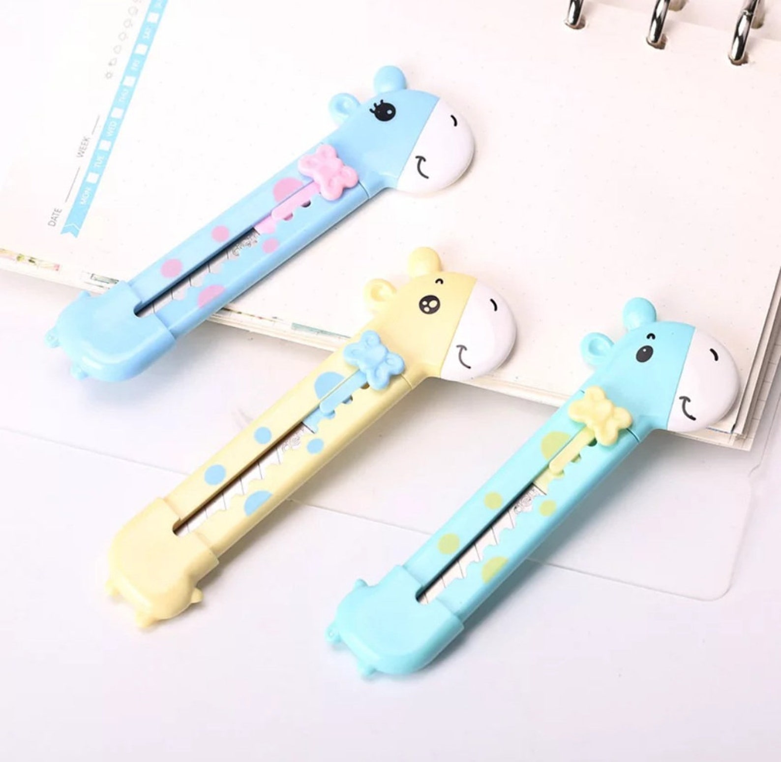 1PC/ Cute Mini Giraffe Portable Utility Knife Paper Cutter | Etsy