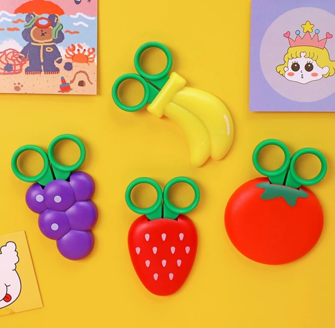 1pc Magnetic Portable Mini Scissors, Banana, Grapes, Strawberry ...