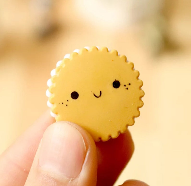 6pcs Pack Milk Biscuit Erasers, Cute Mini Pencil Erasers, Gift Pack ...