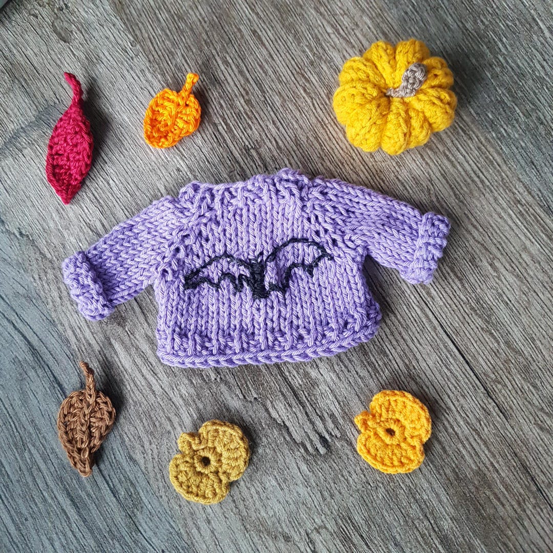 Sweaters for Frogs and Small Dolls, - Etsy