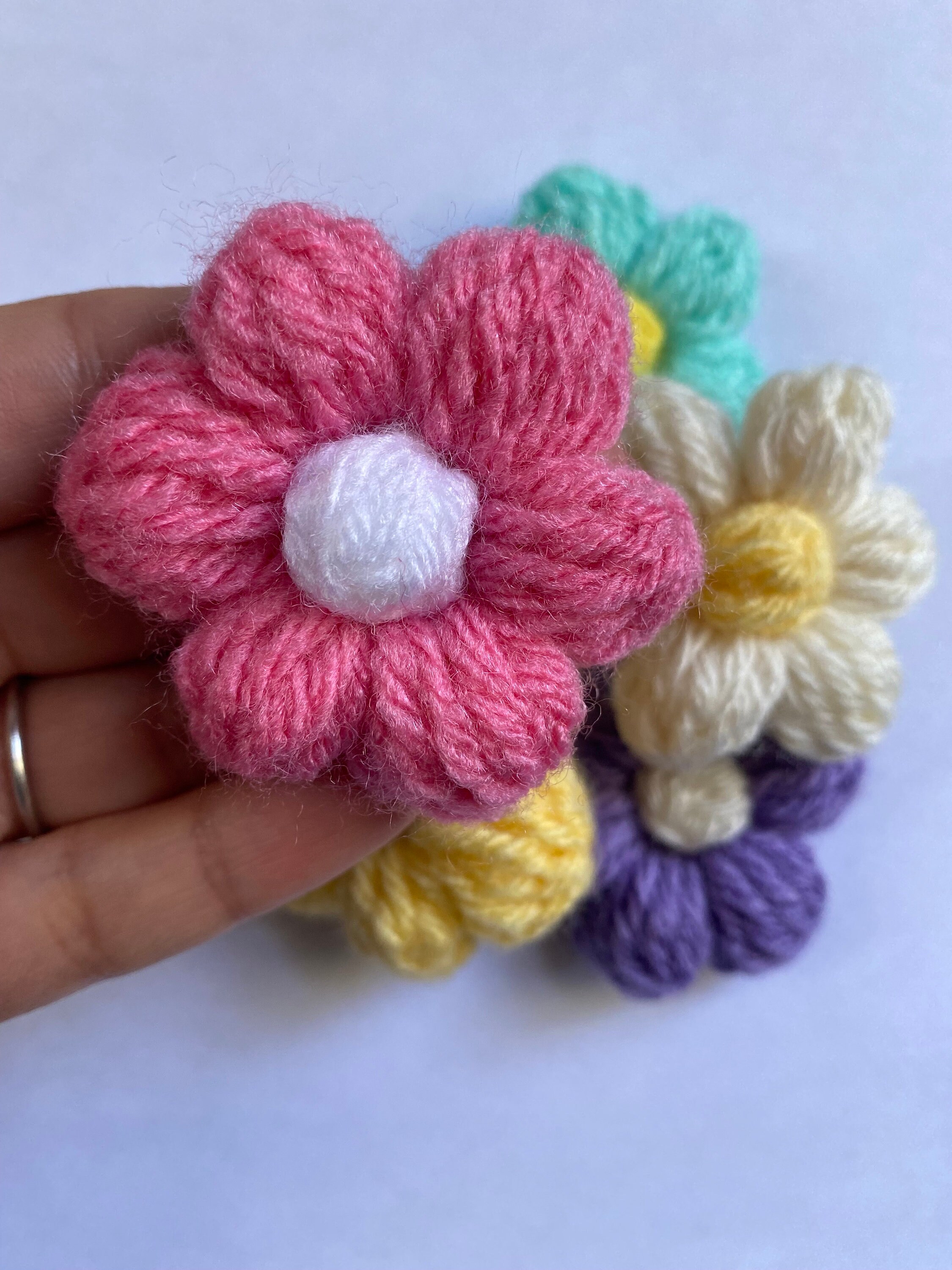 Crochet Puff Flowers, DIY Project Flowers, Handmade Yarn Flowers for ...