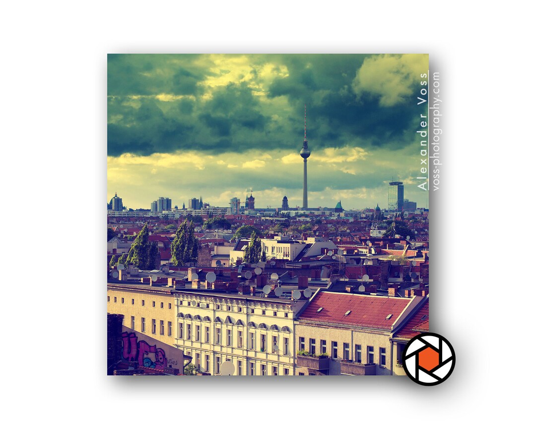 A Personal Berlin Gift: Square Mini Mural on Wood Decoration - Etsy