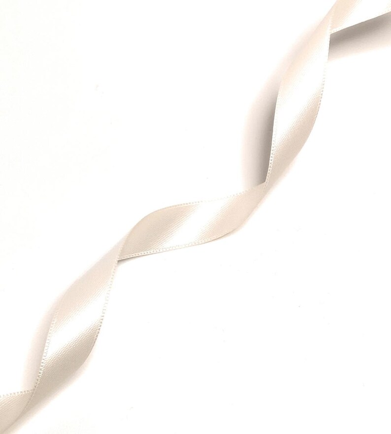 1 m0.16EUR Satin ribbon 25 m x 15 mm IVORY cream ribbon | Etsy