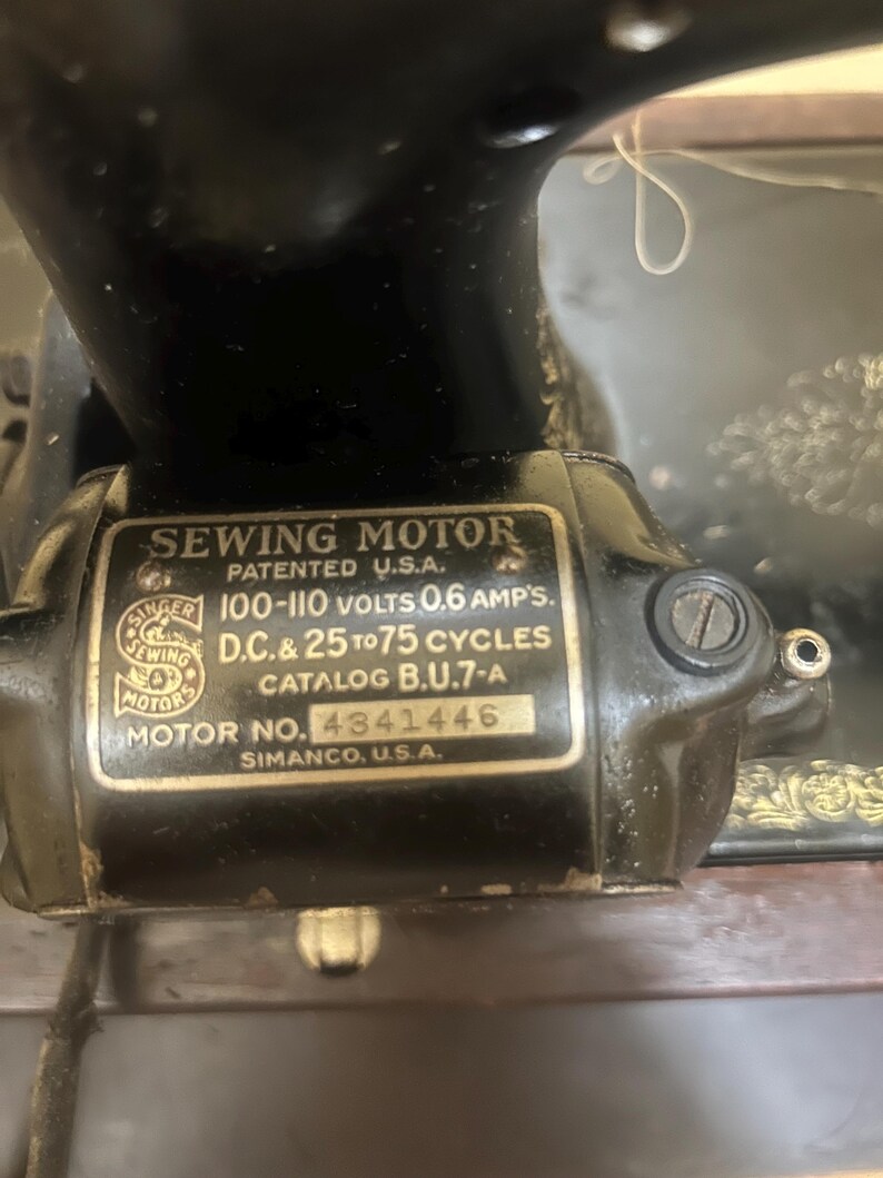 Vintage 1920,s Singer Sewing Machine - Etsy
