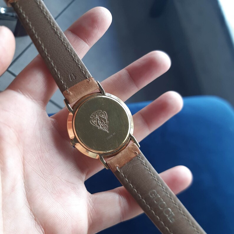 Gucci 3000M Watch Authentic Gucci Quartz Watch Green Red - Etsy