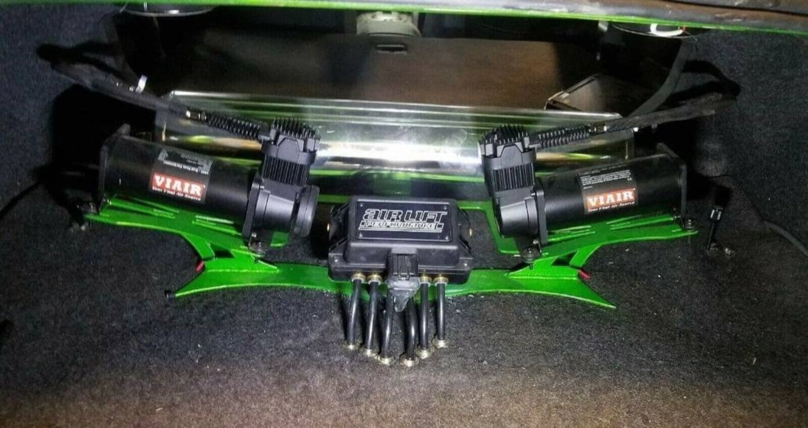 Air Ride Suspension TRUNK TRAY Valve Mount Tank Mount & Viair ...