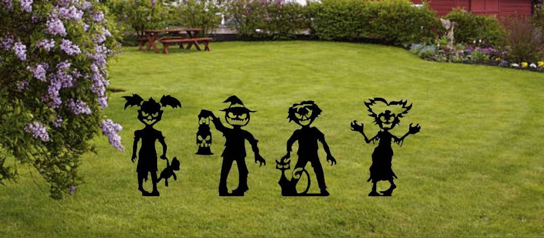 Zombie Garden Sign | Metal Zombie Garden Stake | Spooky Halloween Sign ...