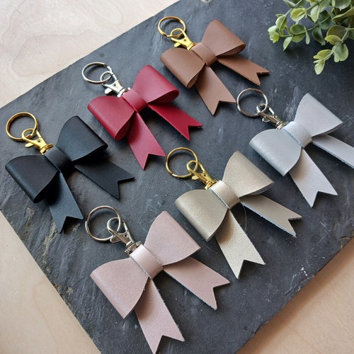 Bow Keychain - Etsy
