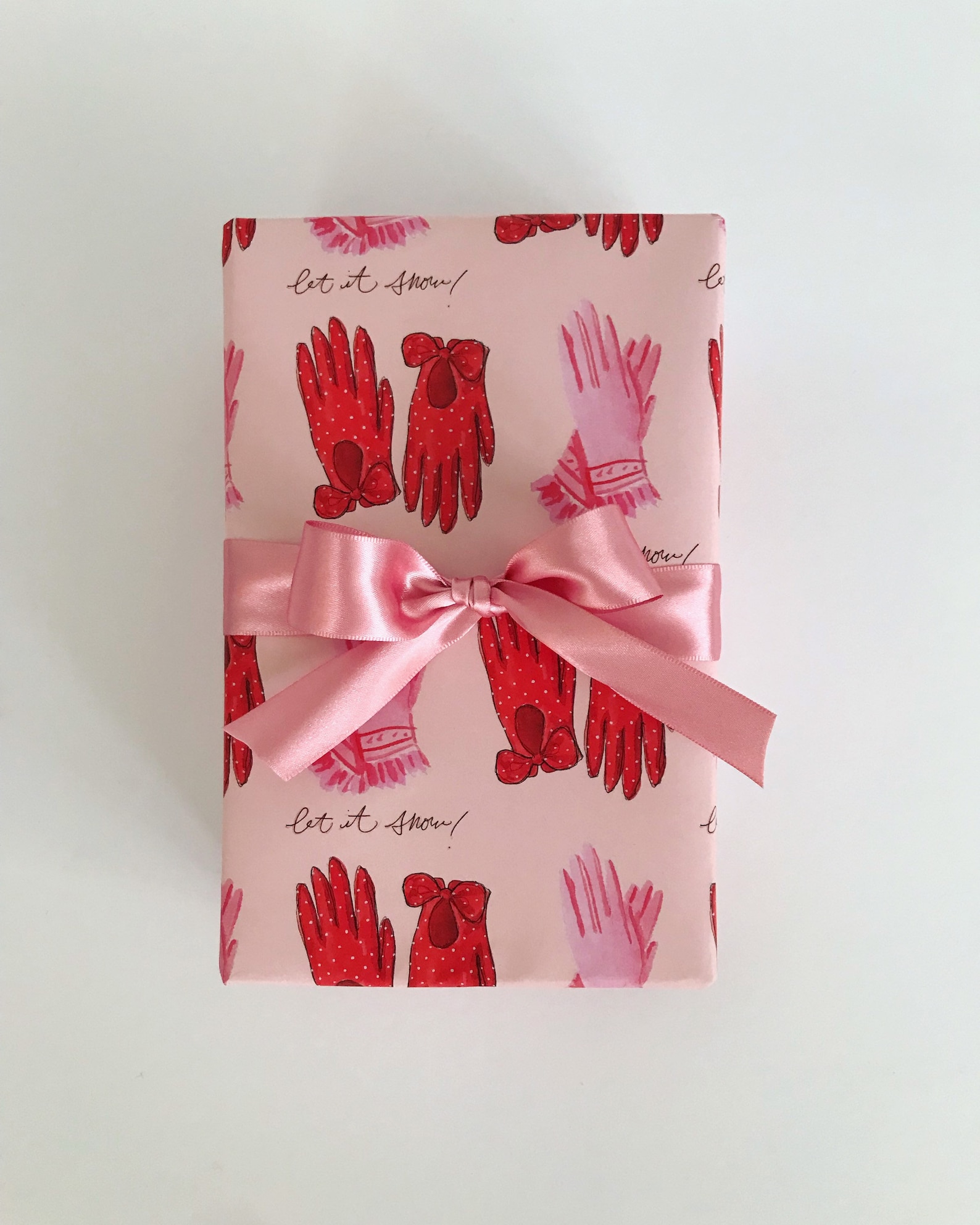 Wrapping Paper Red and Pink Holiday Gloves {christmas, Holiday, Gift ...