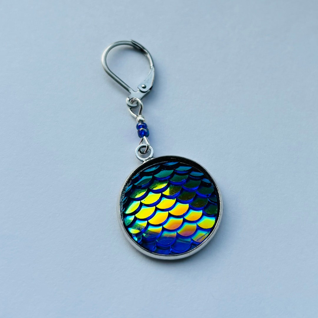 Mermaid Scale Shimmer Stitch Marker Progress Keeper Progress Marker ...