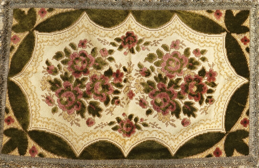 Vintage French Table Mats Runners Tapestry Chateau Style French Home ...