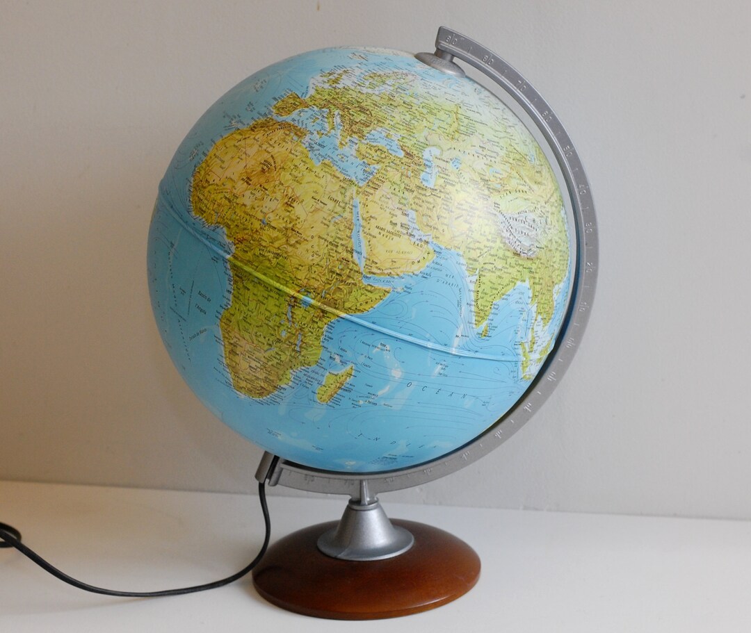 Vintage Italy Globe Table Lamp: World Map, Wood Base, French Text - Etsy