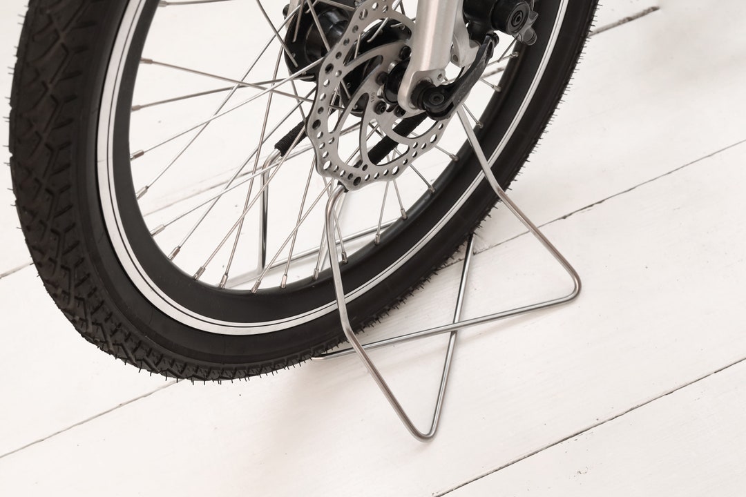20 Wheels Stainless Steel Bike Stand With Spoke Protection Sstand Mini ...
