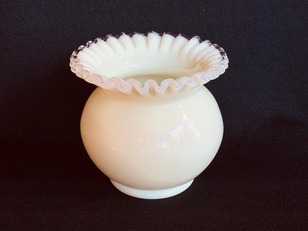 Fenton Art Glass Ivory Crest Rose Bowl Vase - Etsy