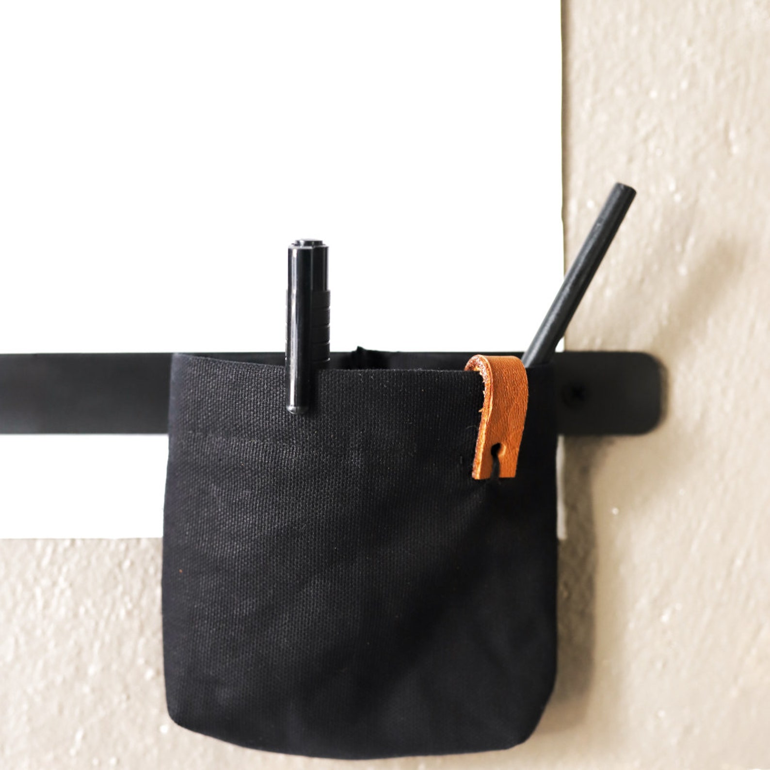 Wall Mounted Note Paper Roller, Paper Roll Holder, Studio Roller, Paper ...