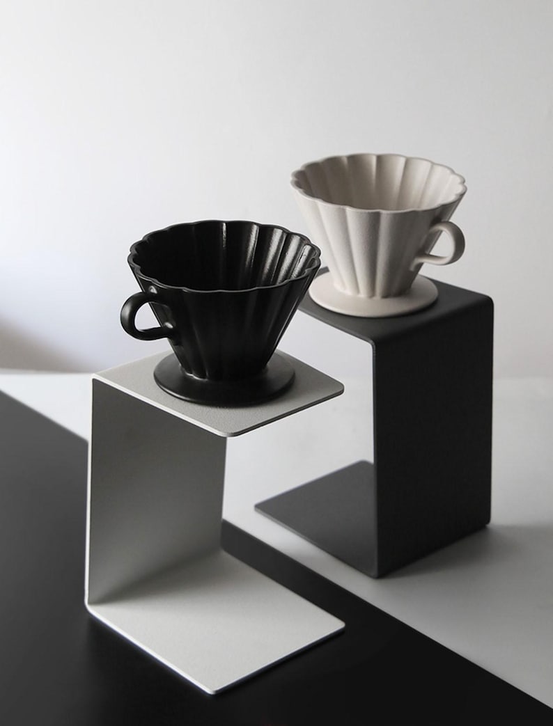 Minimalist Pour Over Coffee Dripper Stand: Powder-coated Metal, 6 ...