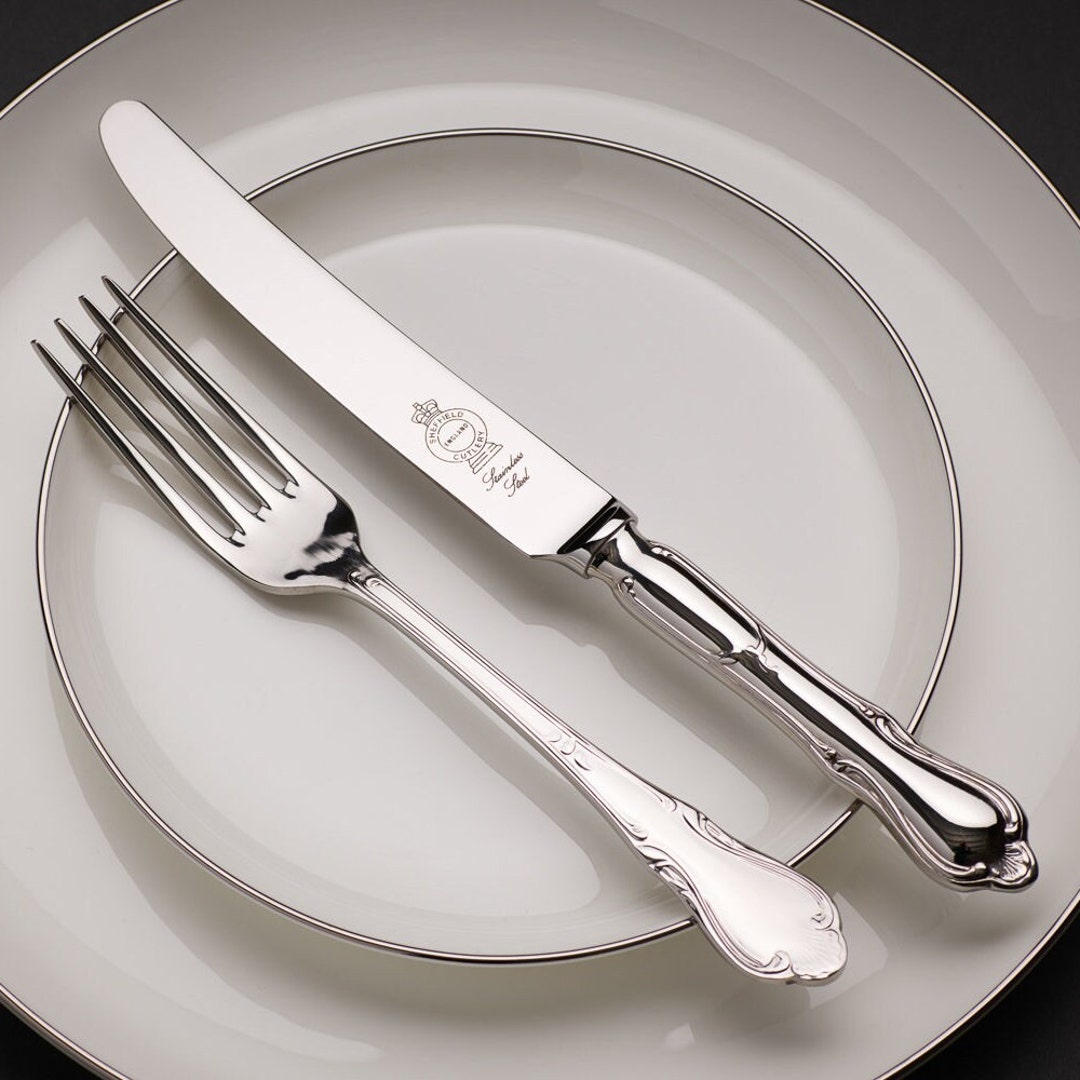 Versailles Pattern 44 Piece Cutlery Canteen in 20 Year Silver Plate ...