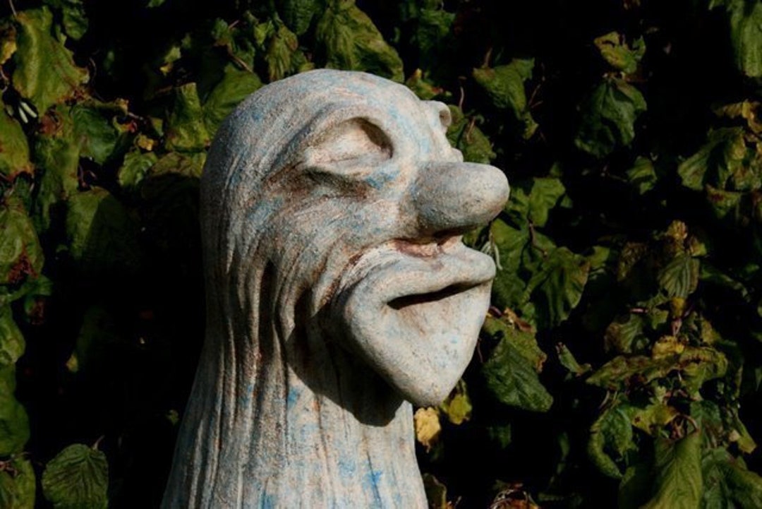 Hard-line Gargoyle Ceramic Gargoyle Sculpture Large Sculpture Made of ...