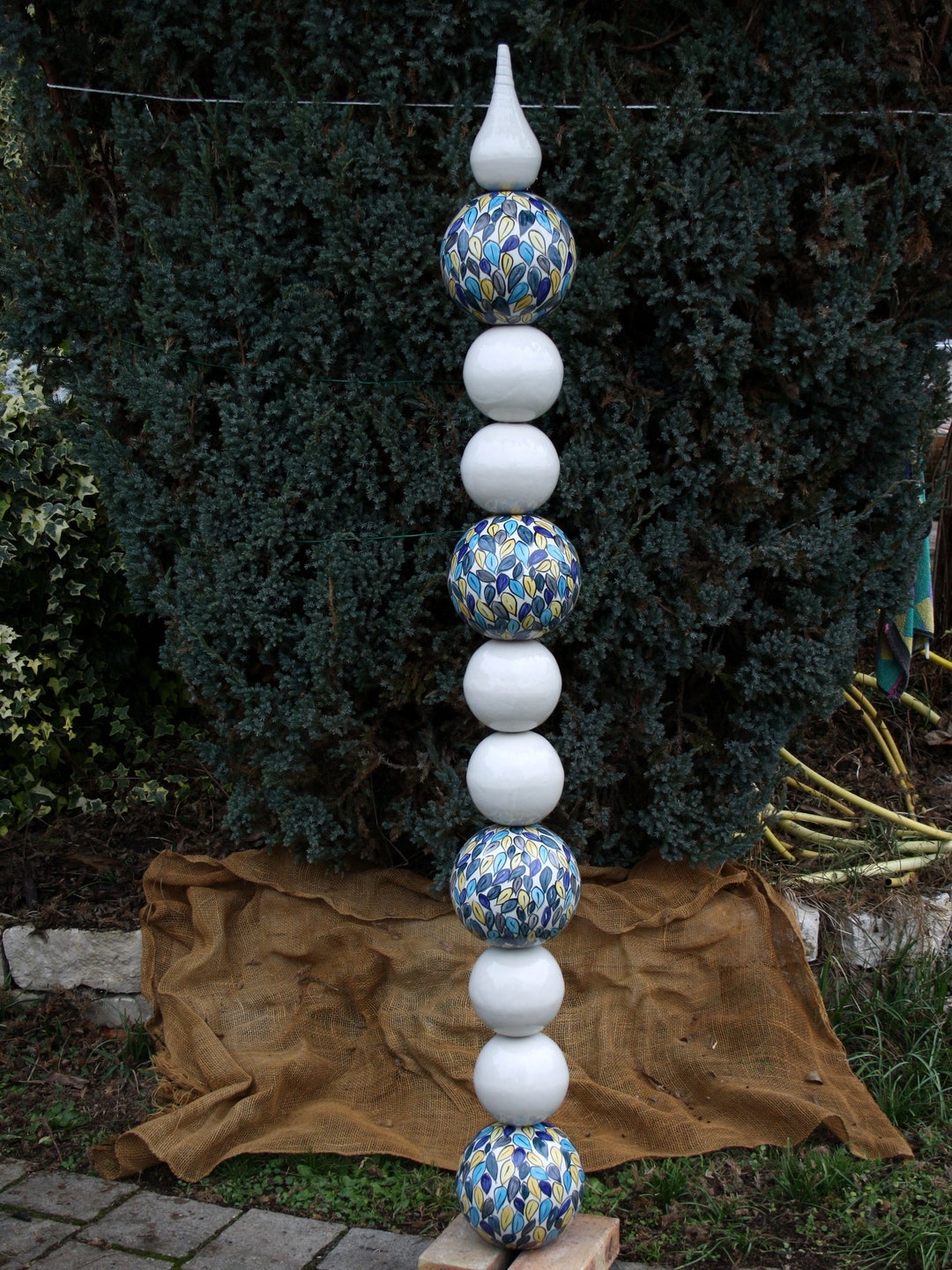 Ceramic Ball Stele With Hand-painted Balls in Leaf Décor - Etsy