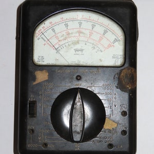 Multimeter: Vintage Used AC Spark Plug Div. Model USAF-19 Volt-ohm ...
