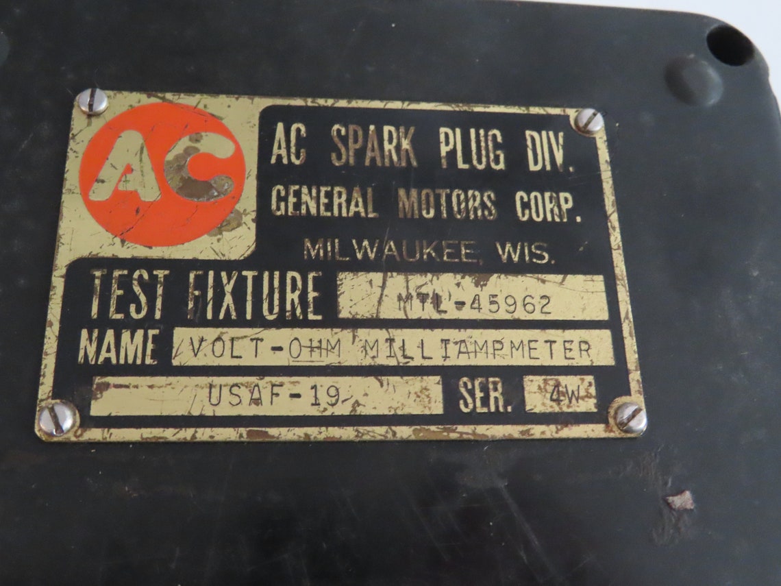 Multimeter: Vintage Used AC Spark Plug Div. Model USAF-19 Volt-ohm ...