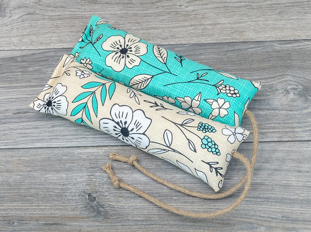 Tough Cat Kicker 100% Catnip Toy | Pop Art Canvas | Quarter Pound of ...