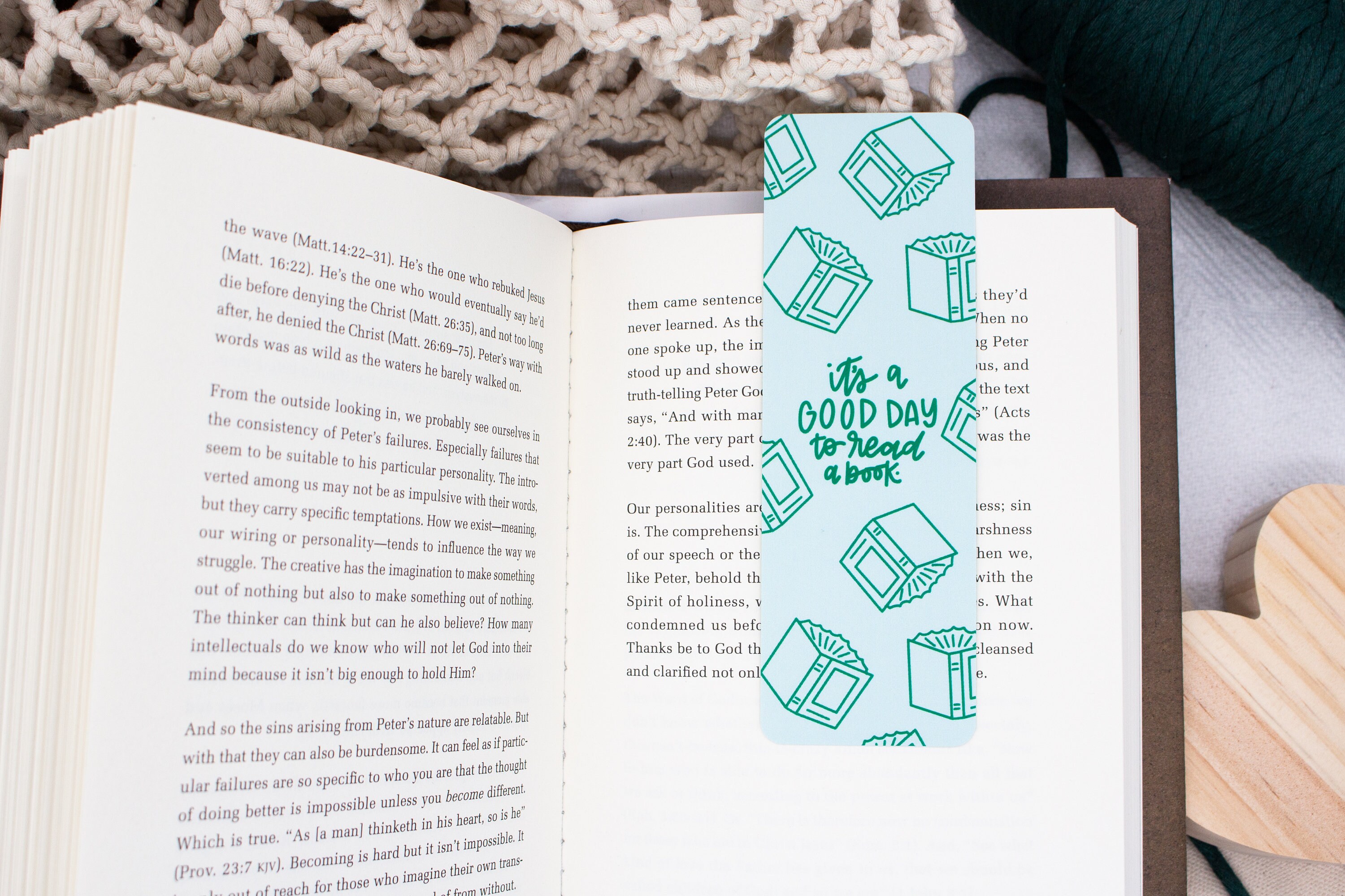 It's a Good Day to Read Bookmark / Bookish / Book Lover Gift / Quality ...