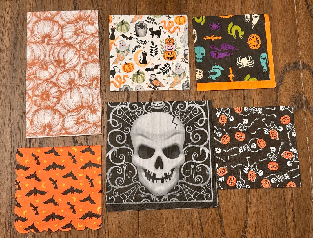 Halloween Spooktacular Napkin Bundle. Pack of 6 Halloween Themed ...