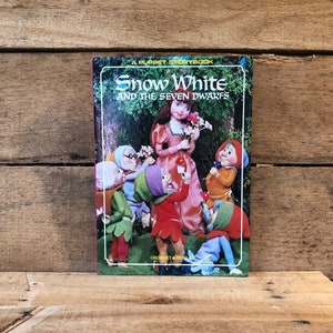 Snow White Snd the Seven Dwarves: A Puppet Storybook 1968 - Etsy