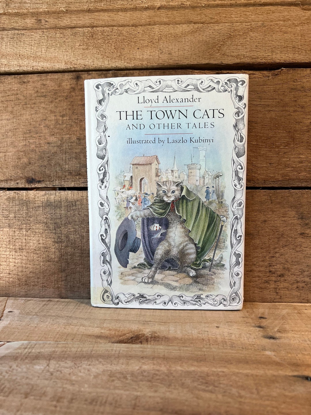 The Town Cats and Other Tales by Lloyd Alexander, Illustrated by Laszlo ...