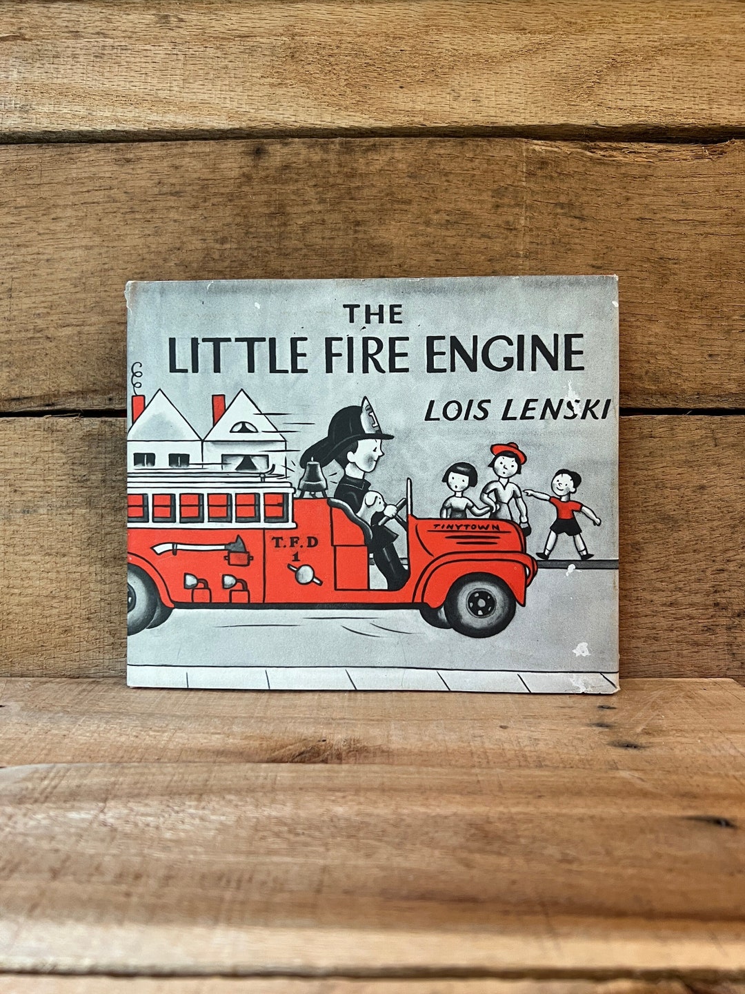 The Little Fire Engine by Lois Lenski: With Dust Jacket 1946 - Etsy