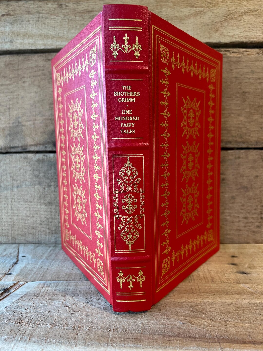 The Brothers Grimm- One Hundred Fairy Tales: Franklin Library 1980 - Etsy