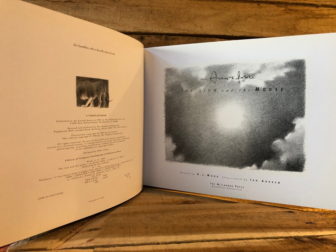 The Lion and the Mouse- an Aesop Fable, Illustrated by Ian Andrew: 1995 ...