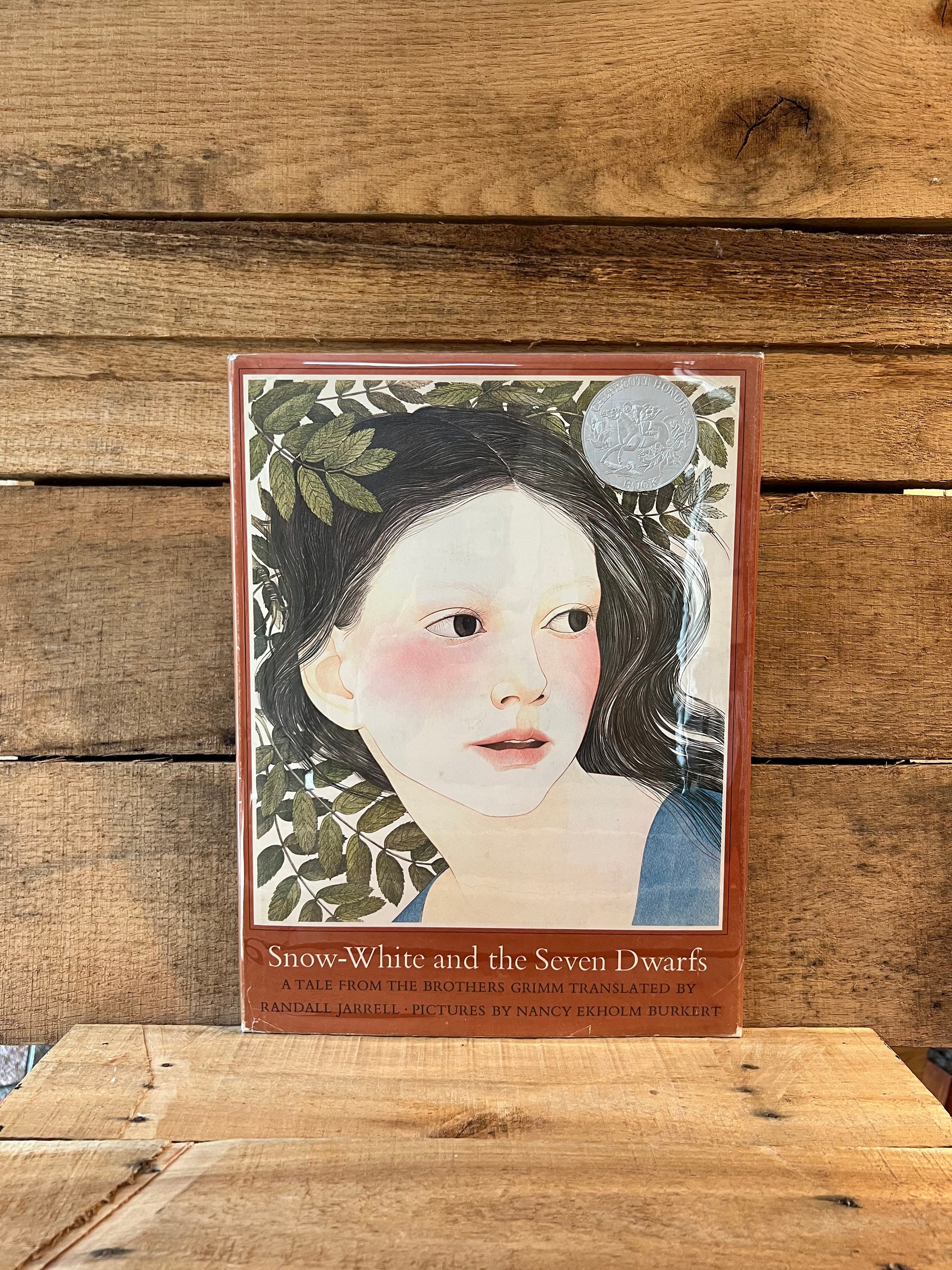 Snow White Book Illustrations