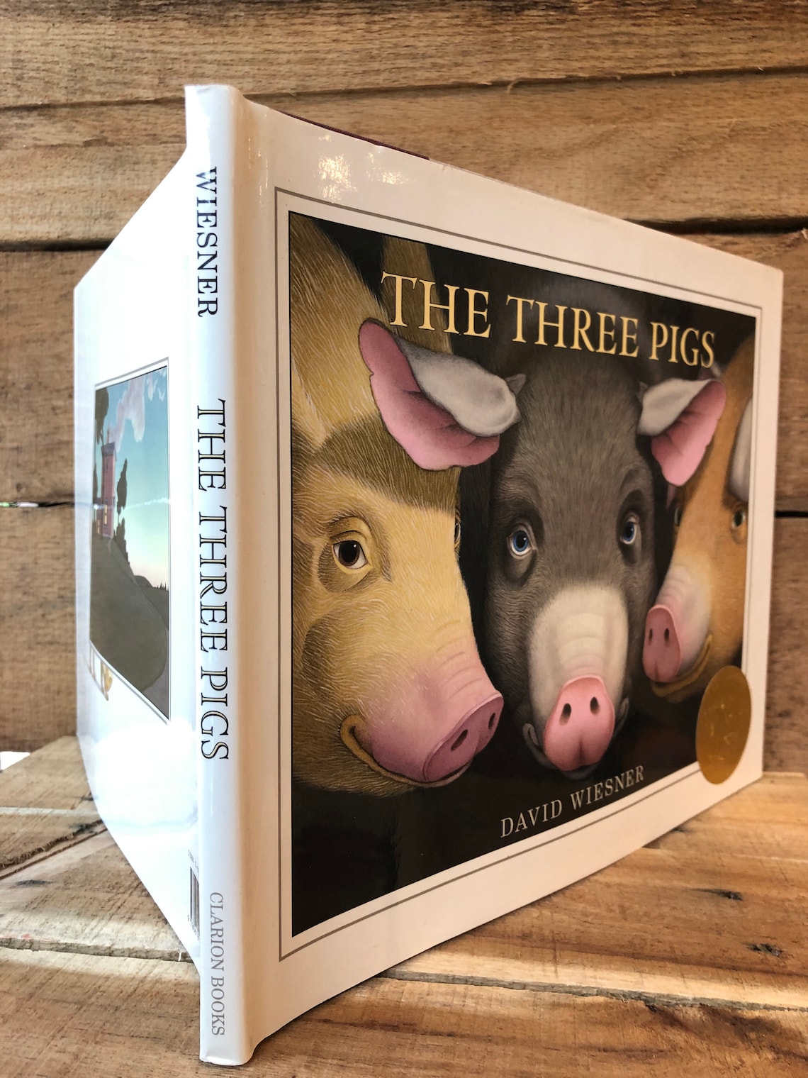 The Three Pigs by David Wiesner: With Dust Jacket 2001 - Etsy
