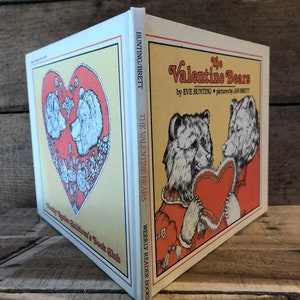 The Valentine Bears Illustrated by Jan Brett Weekly Reader 1983 - Etsy