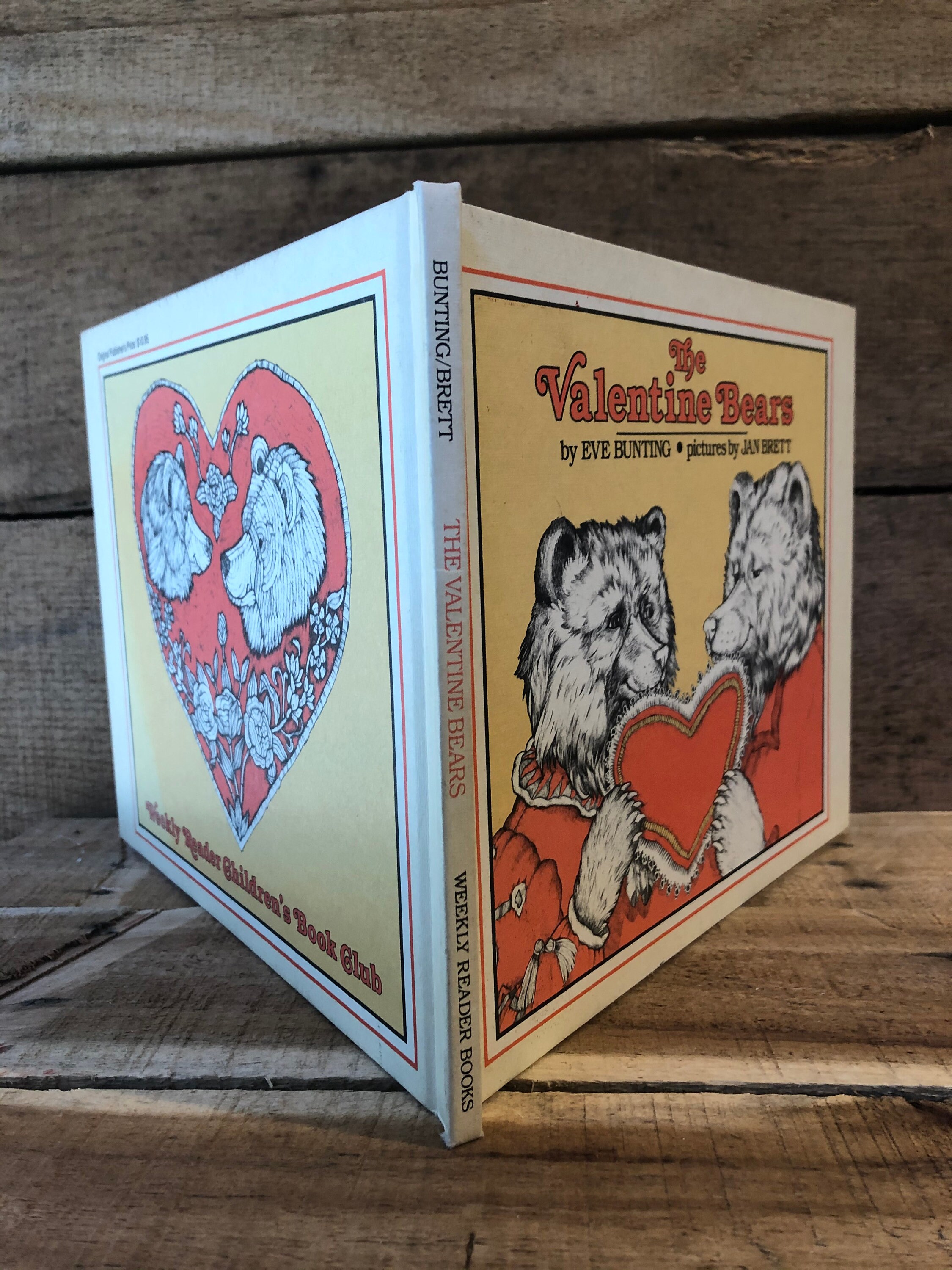 The Valentine Bears Illustrated by Jan Brett Weekly Reader - Etsy UK