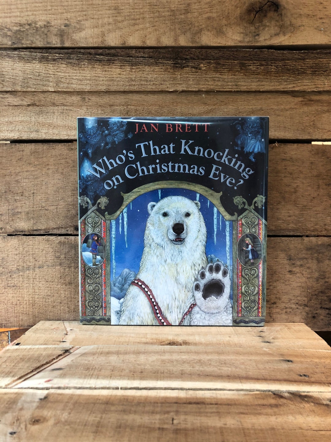 Jan Brett Who's That Knocking on Christmas Eve: With Dust Jacket 2002 ...