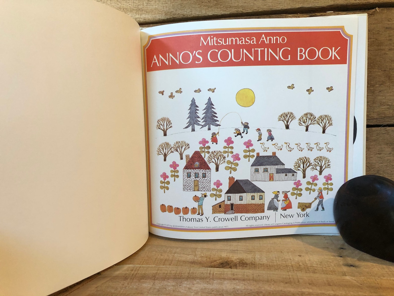 Anno's Counting House by Mitsumasa Anno - fusemaz