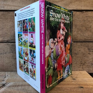 Snow White Snd the Seven Dwarves: A Puppet Storybook 1968 - Etsy