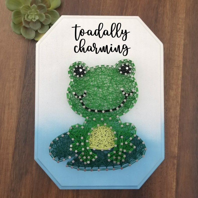 Frog String Art / Frog Sign / Frog Decoration / Welcome to Our | Etsy