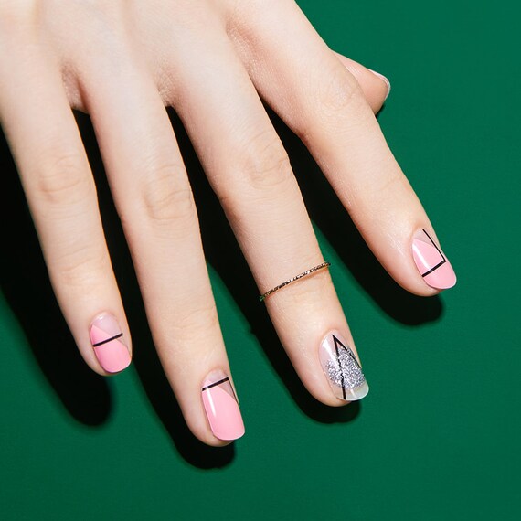 Line Art Nail / Modern Style / Pink & Glitter / 8F07 Love | Etsy