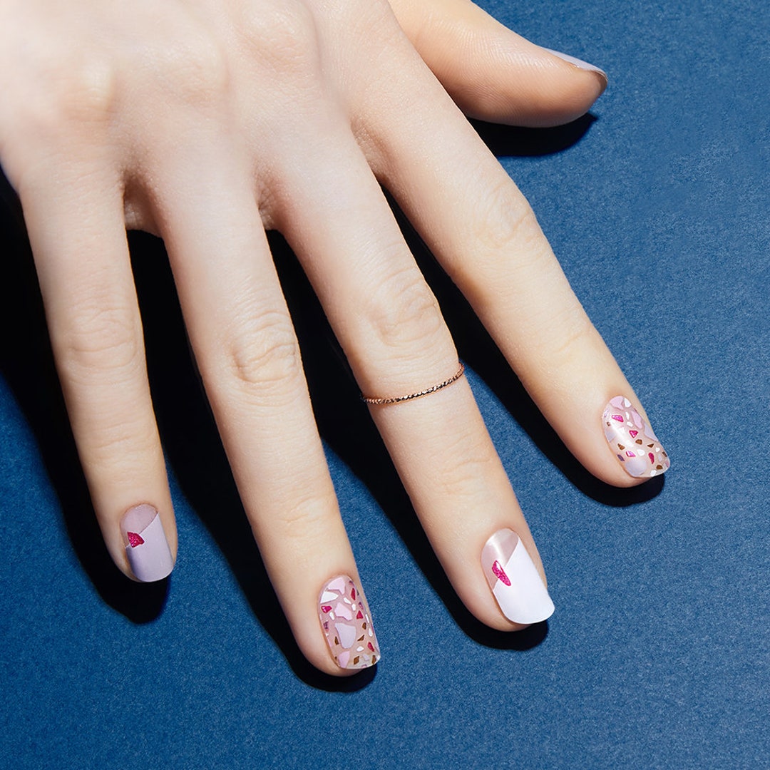 Mother of Pearl Nail Art / Diagonal French Nail / 8F24 Dream ...